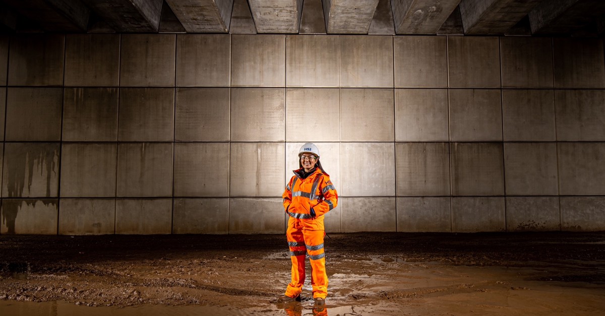 Lin Qi stars in 'Railway Heroes' museum exhibition | Laing O’Rourke